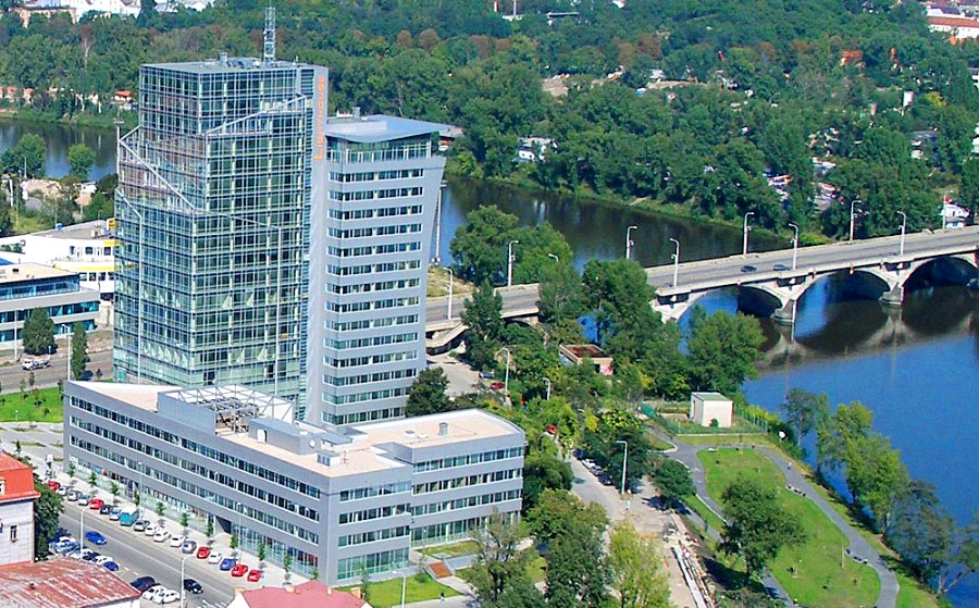 LIGHTHOUSE PRAHA Holešovice ️ | 700 KANCELÁŘÍ Praha 7